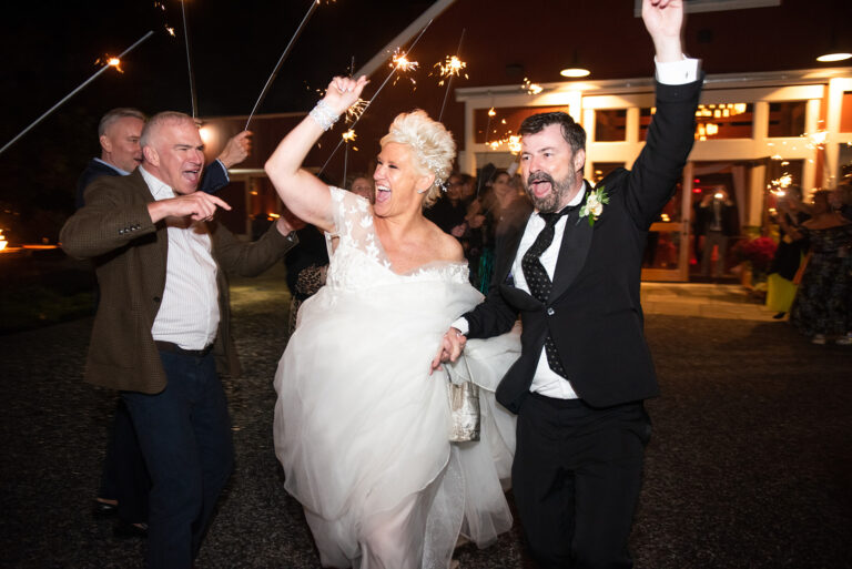 Anne Burrell marries Stuart Claxton in Upstate New York